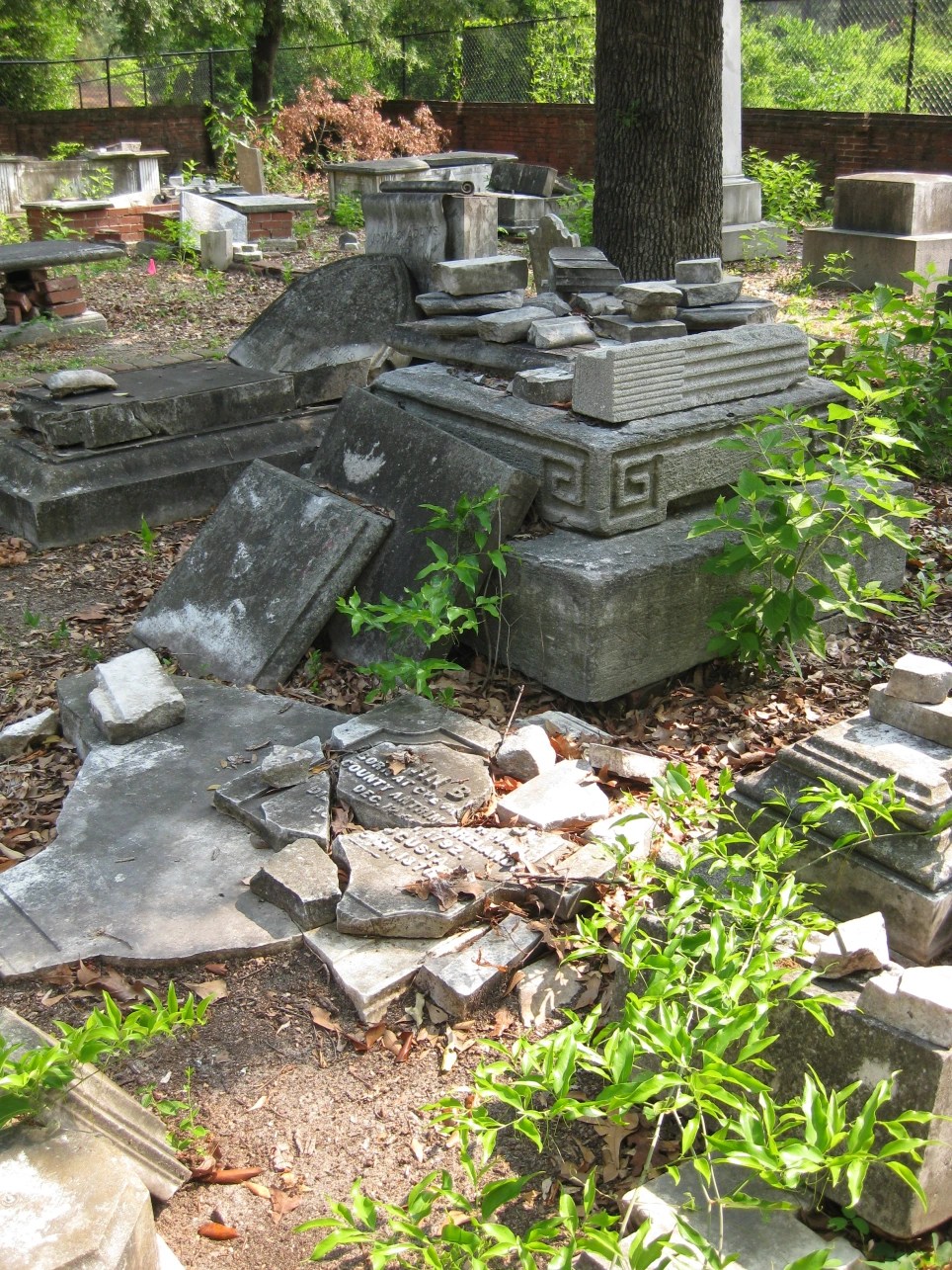 Before and After – Augusta's Historic Cottage Cemetery